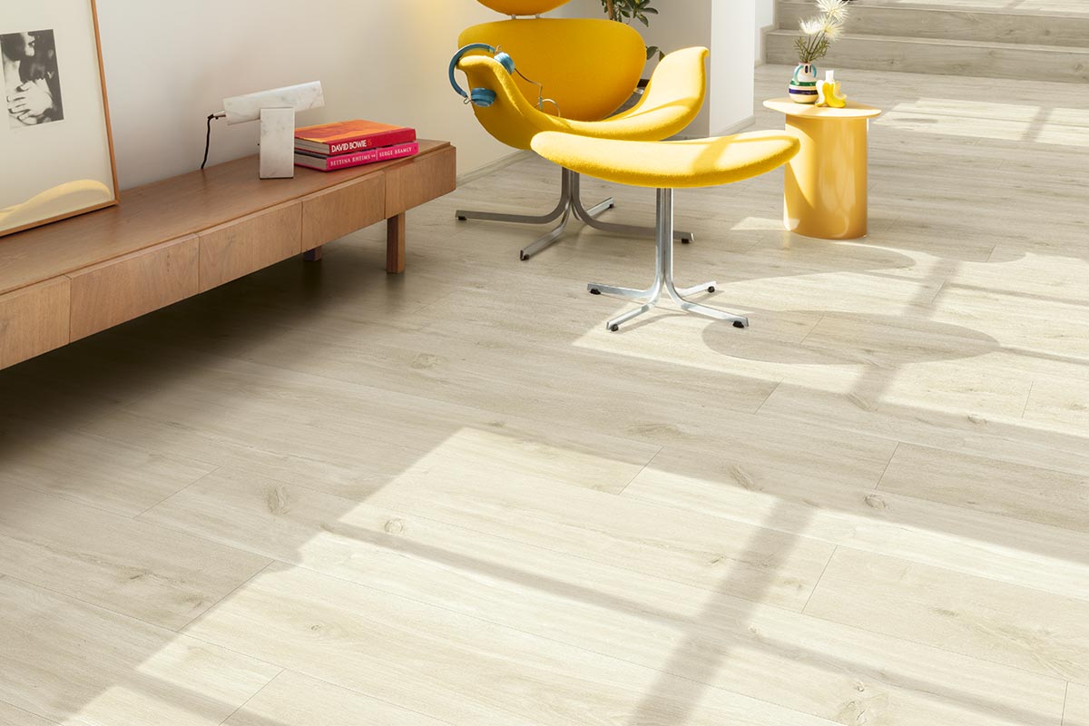 Quick-Step Blos Canyon Oak Beige Click Vinyl Built-in Underlay AVSPU40 ...