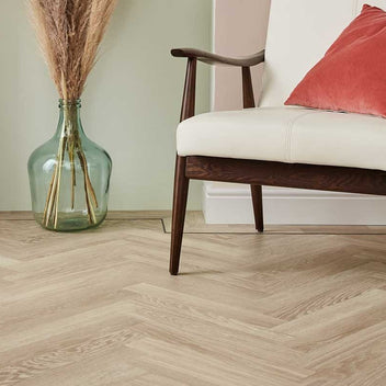 Karndean Knight Tile Dutch Limed Oak Gluedown Herringbone LVT SM-KP154
